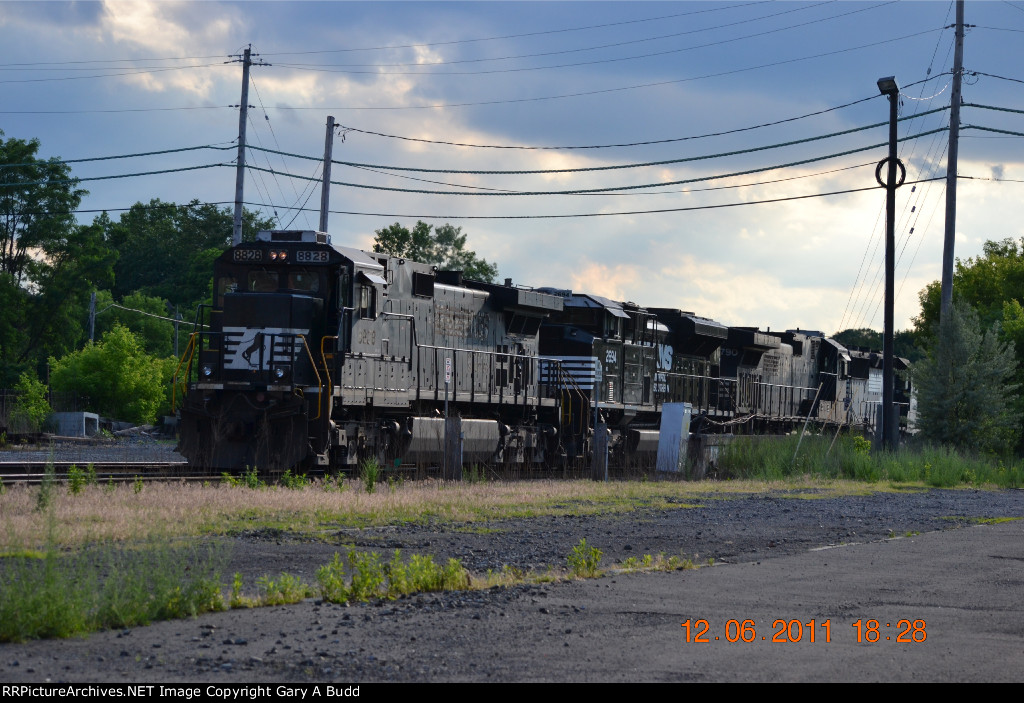 NORFOLK SOUTHERN D9-40C 8828